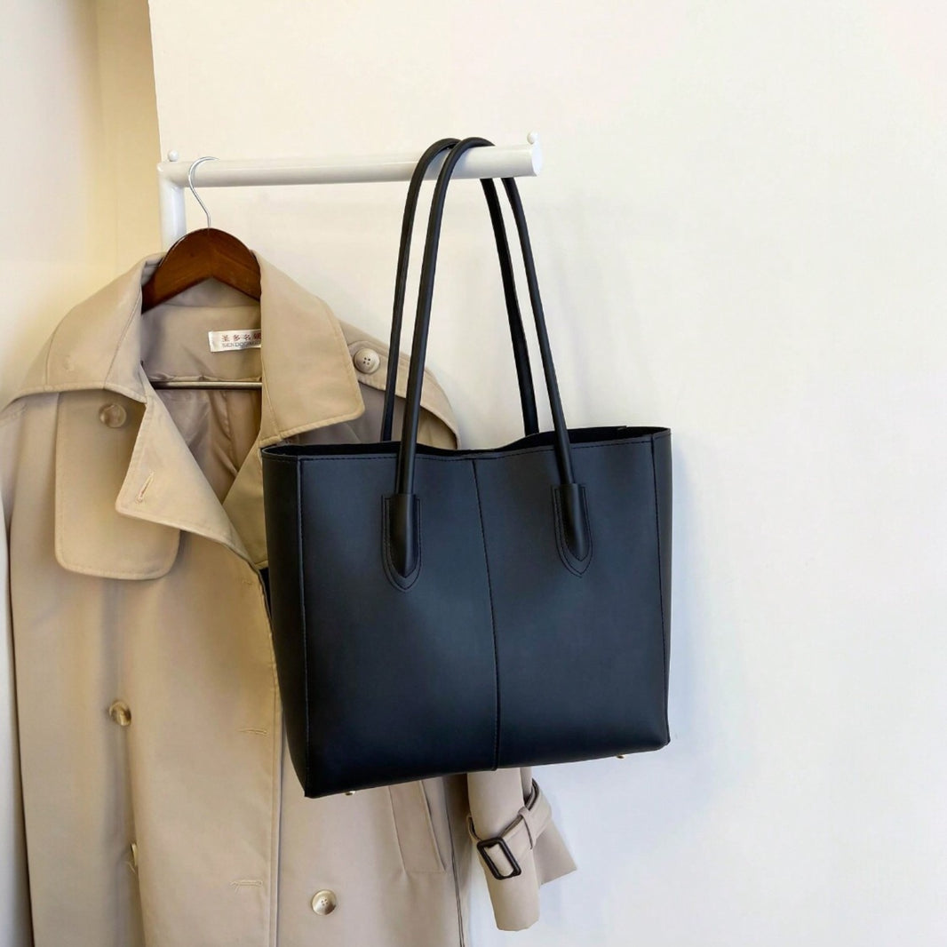 Lyana - Pakistan's Top Fashion Handbag Brand | Affordable Luxury Bags