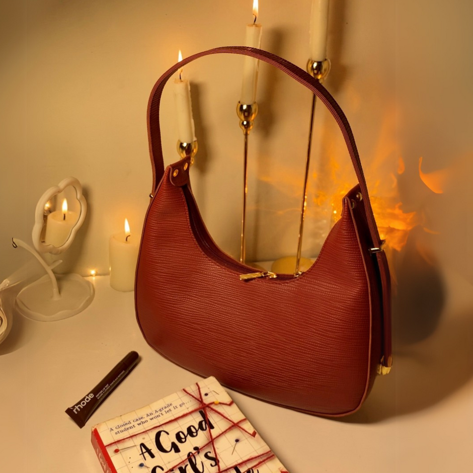 Lyana - Pakistan's Top Fashion Handbag Brand | Affordable Luxury Bags